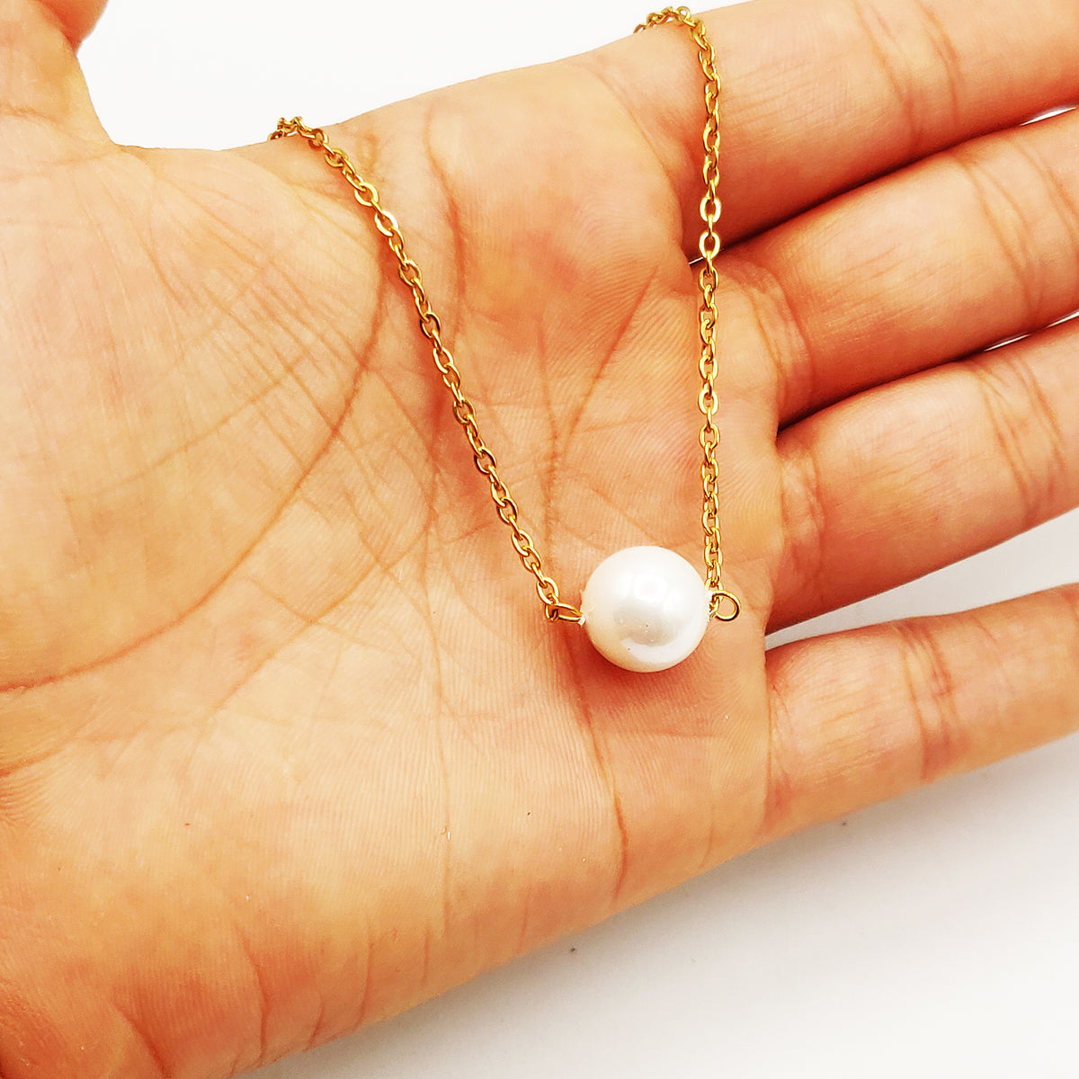 Collier Grosse Perle d'imitation Blanche – Hanan Channel